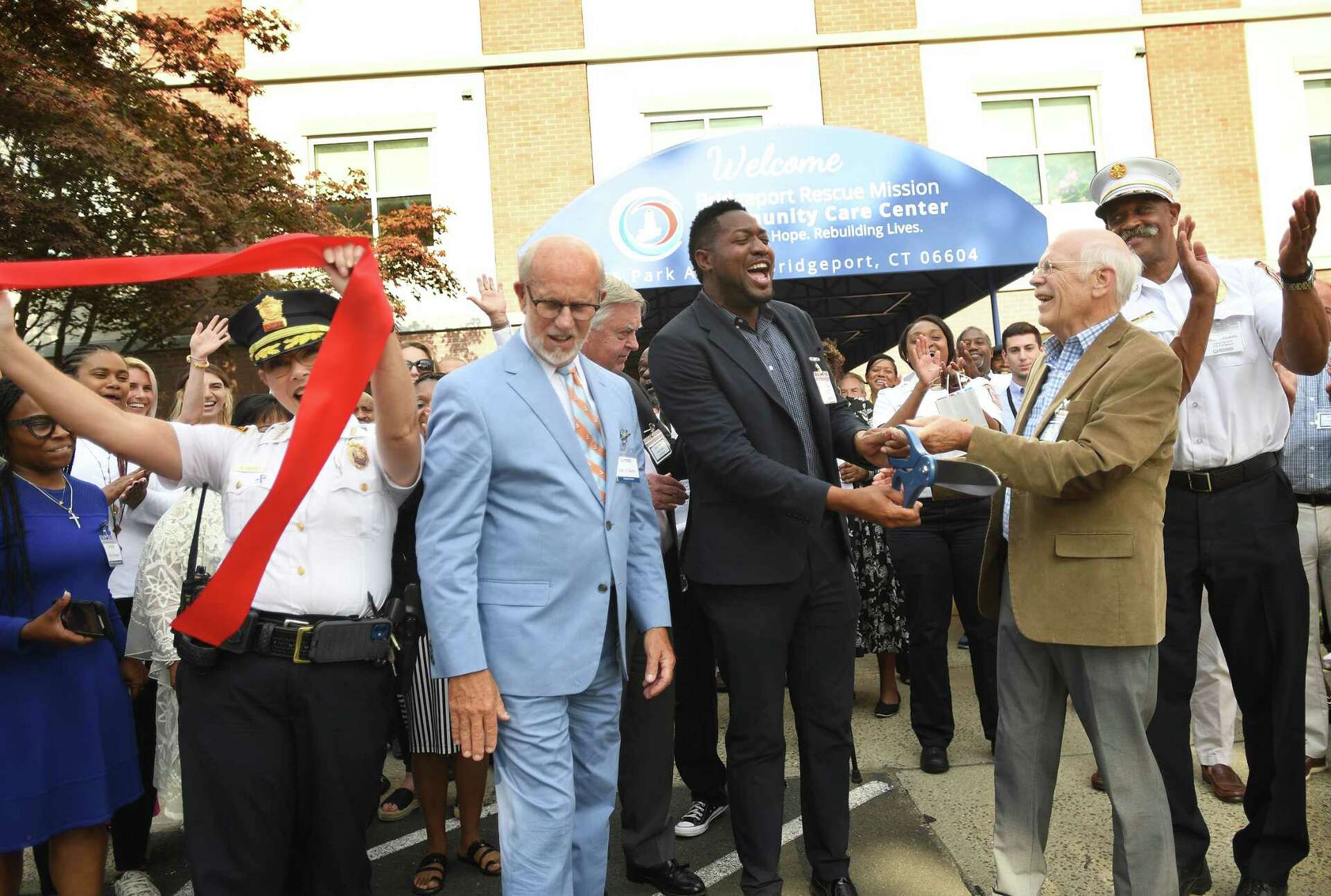 Bridgeport Rescue Mission celebrates new homeless facility