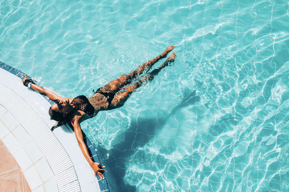 7 Austin hotels with amazing pools for your next visit