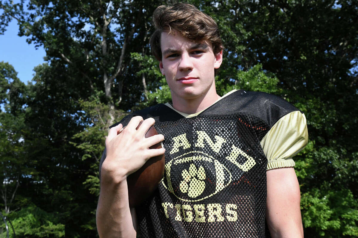 Hand football players working to replace CT all-state stars