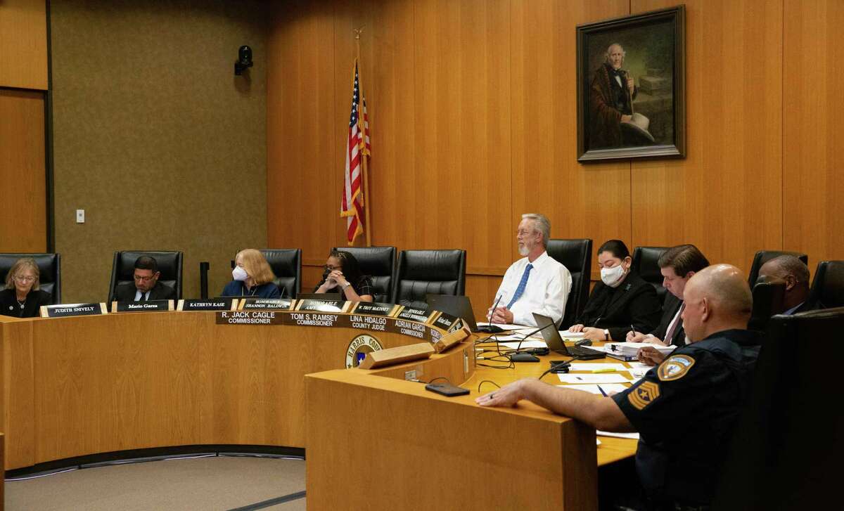 Bail bond siblings face continued scrutiny in Harris County meeting ...