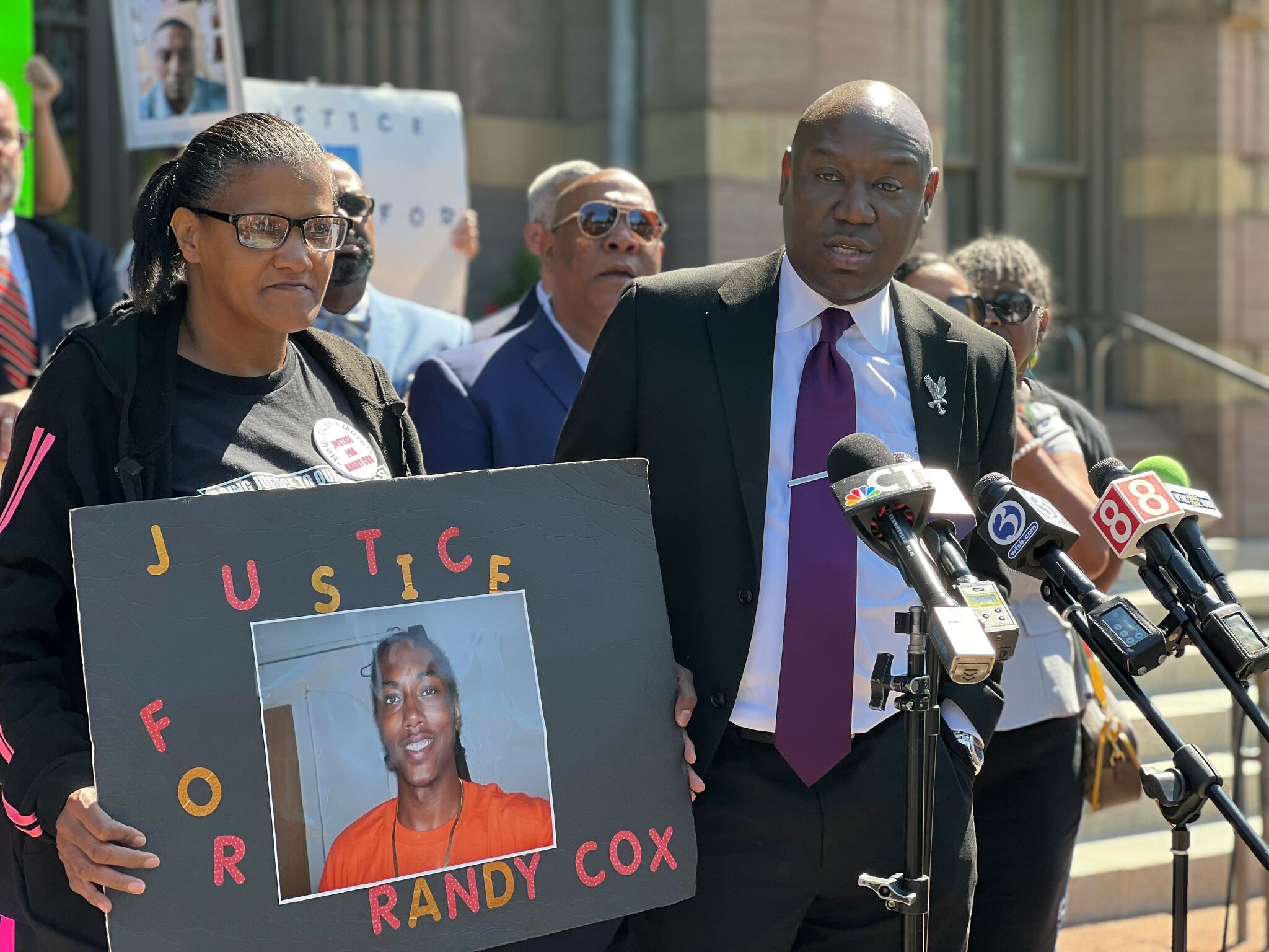 New Haven officers involved in Randy Cox case claim immunity