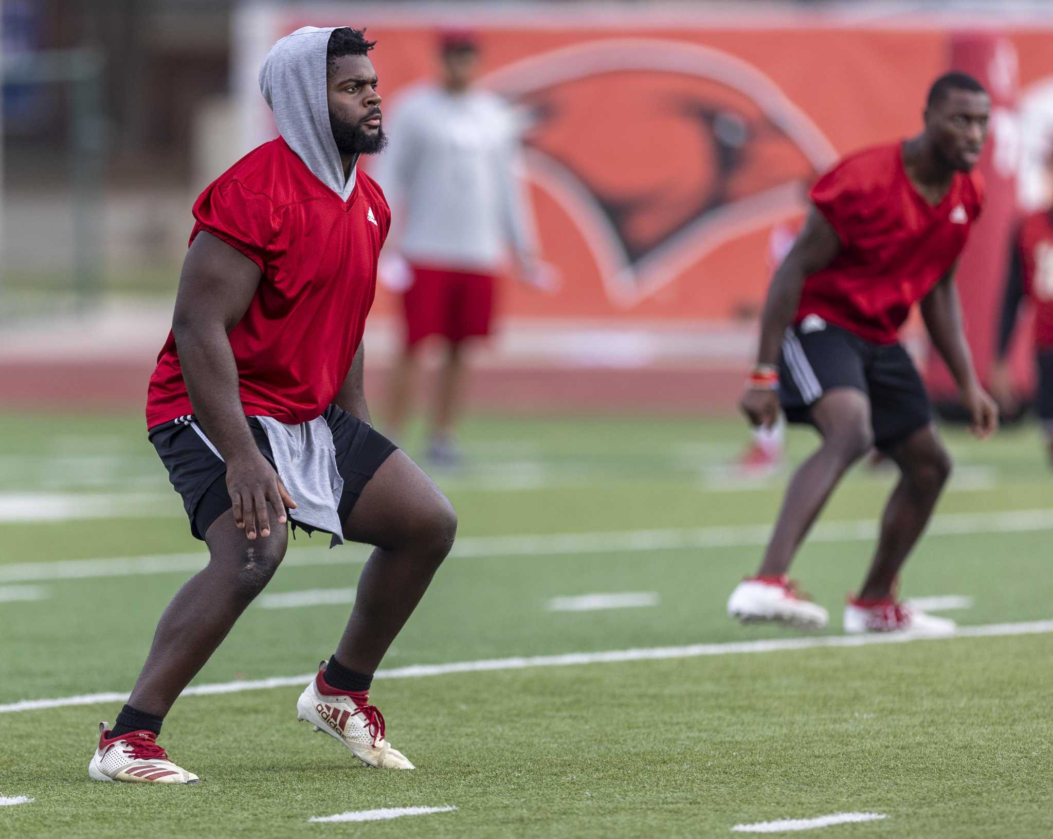 Chris Whittaker leads group of transfers sparking UIW defense to record ...