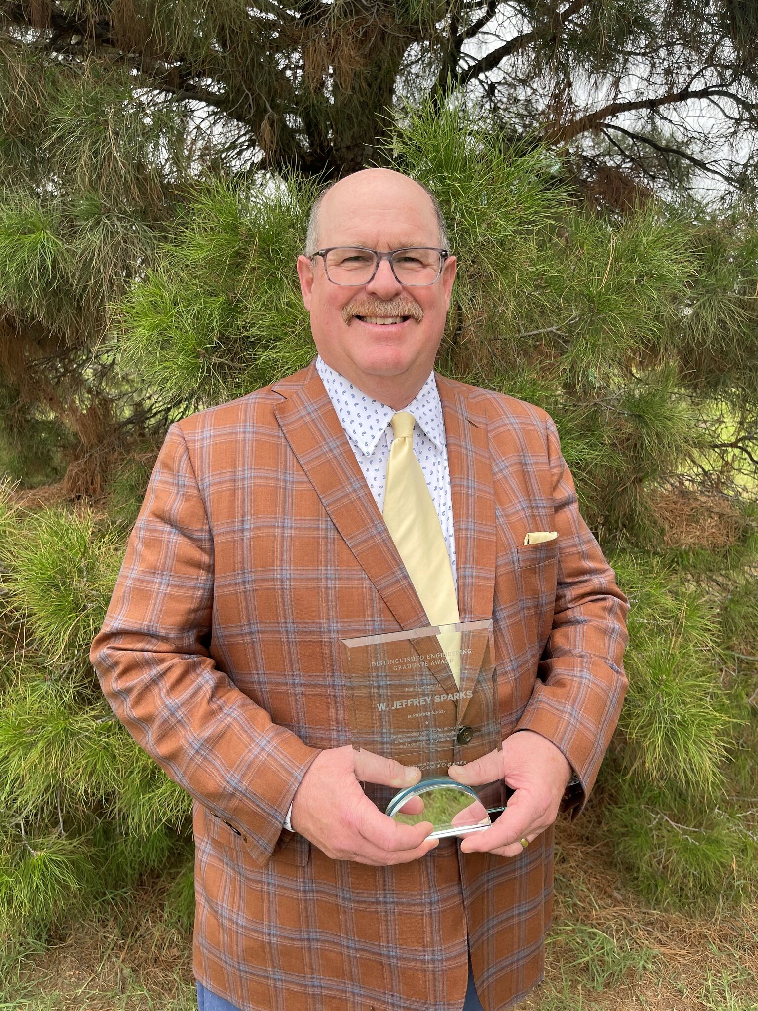 UT's Cockrell School of Engineering honors Midland's Jeff Sparks