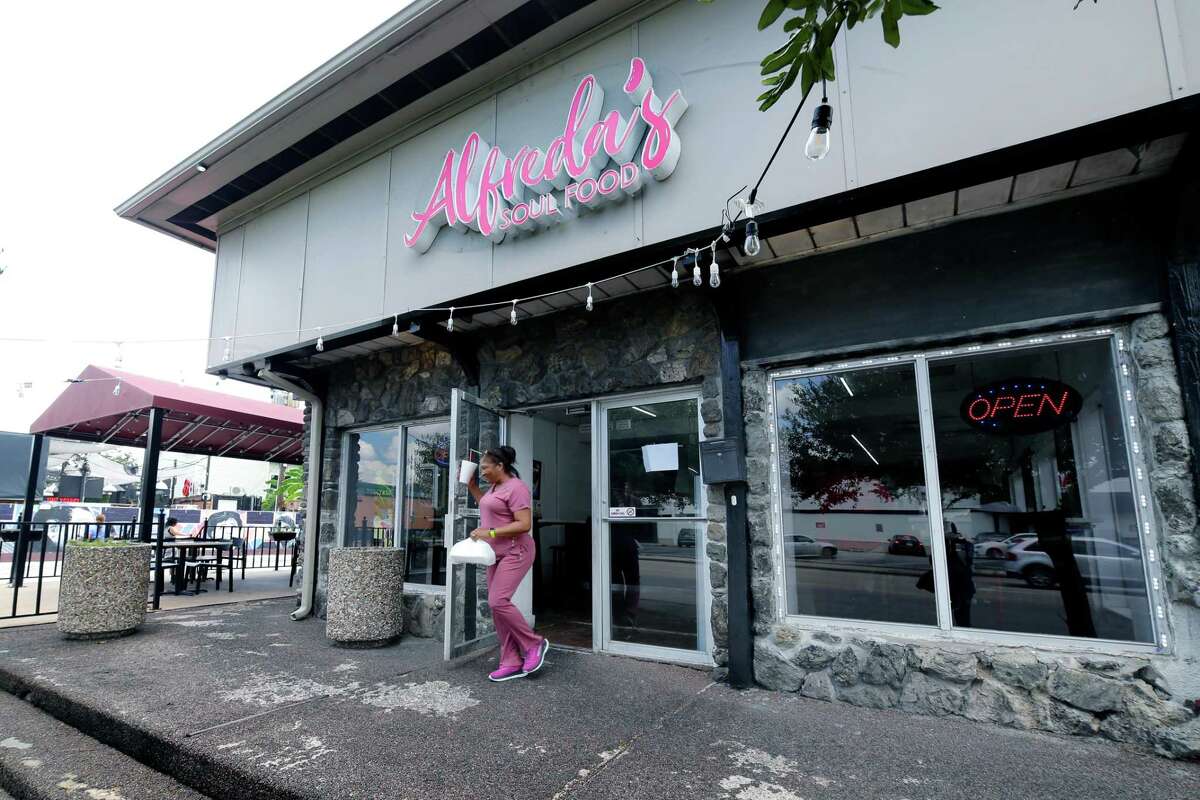 Alfreda’s Soul Food tackles inflation, shortages and now, moving