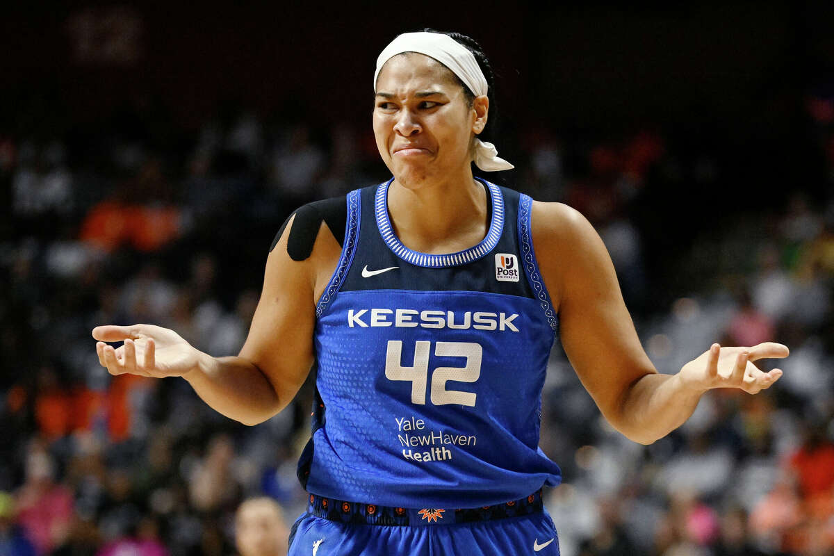 CT Sun's Brionna Jones back in state as UConn hosts Maryland