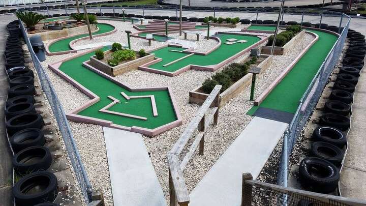 11 best places to play mini golf in Houston