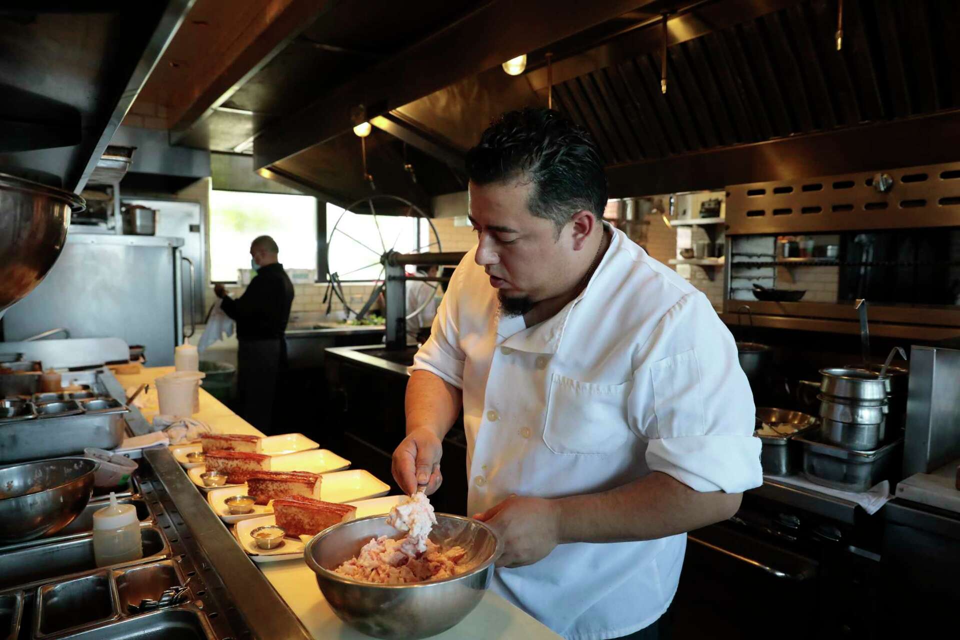 Monterey Bay Aquarium Seafood Watch put s lobster on red 'avoid' list ...