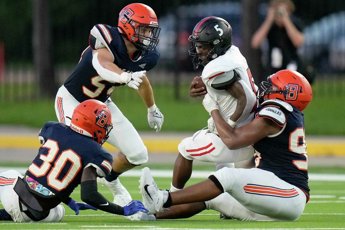 Langham Creek Lobos knock off Bridgeland Bears