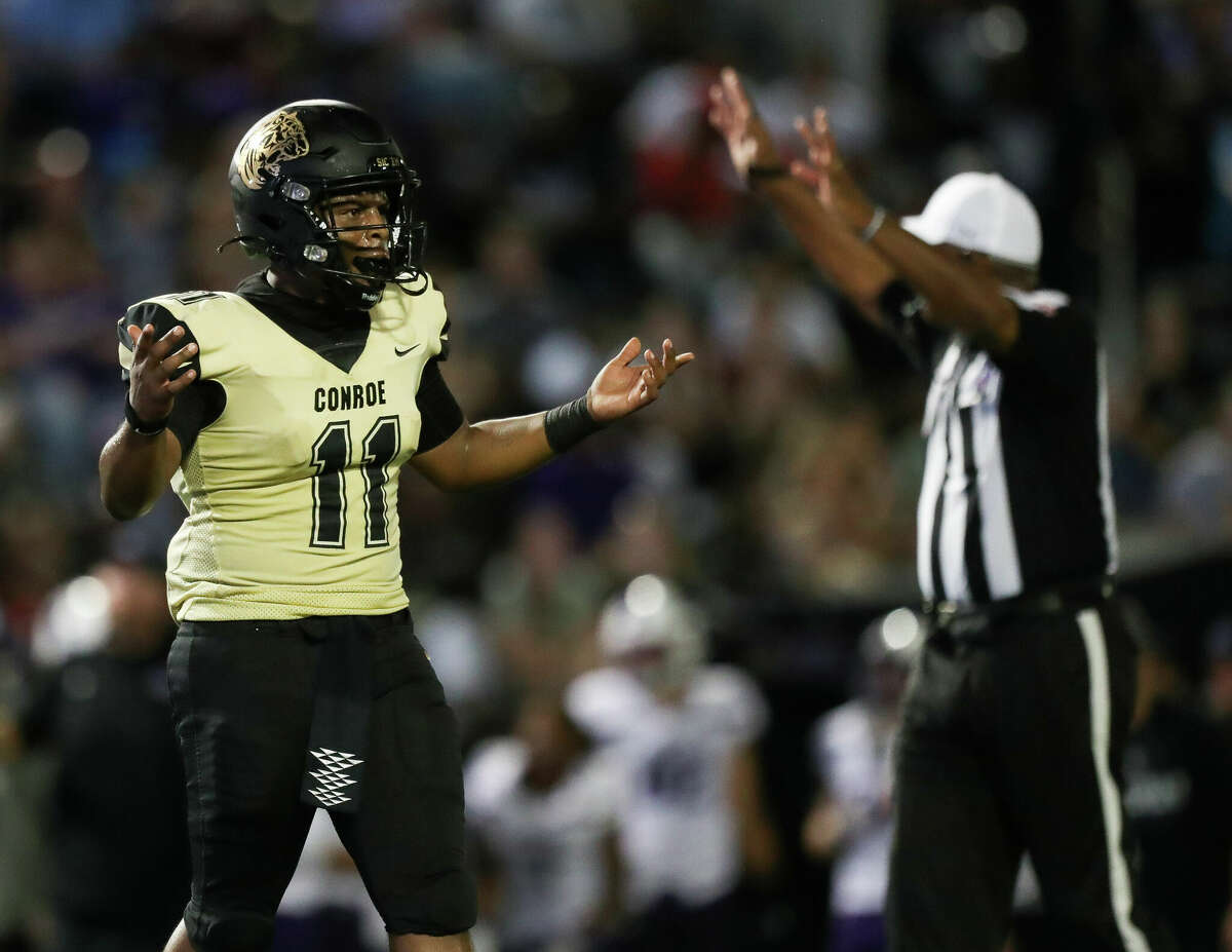 Conroe Tigers top Willis Wildkats on homecoming night