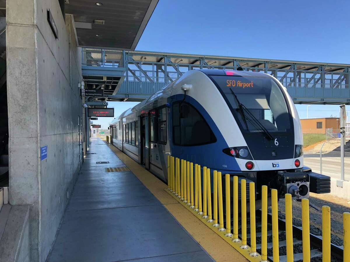 The Bay Area through a BART window: grime and beauty