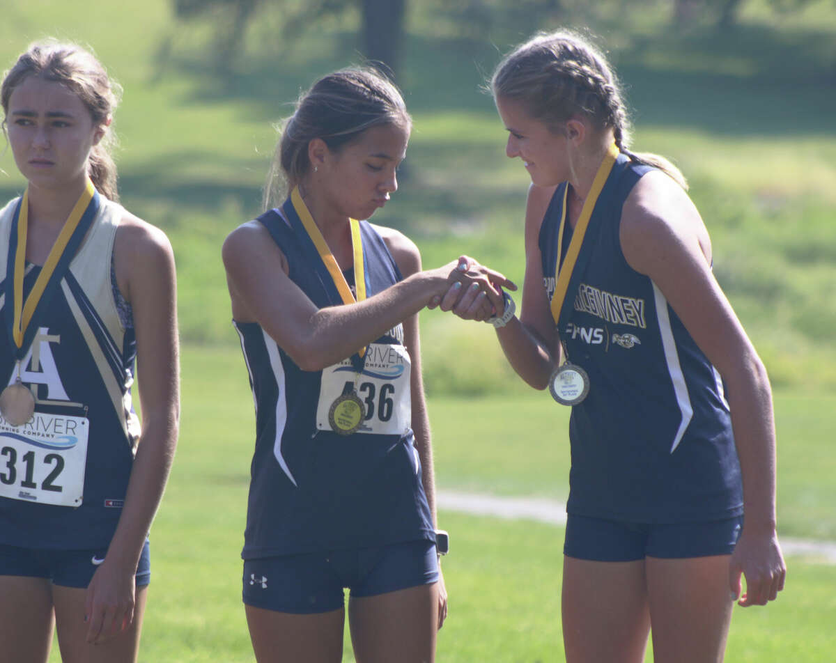 Rybak and Hatley go 1-2 for Griffins, Weber finishes fifth for Knights