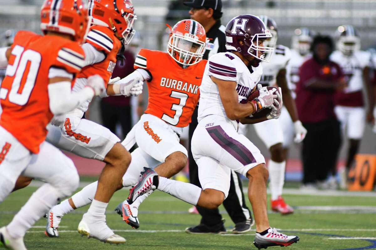 High school football: Highlands 40, Burbank 21
