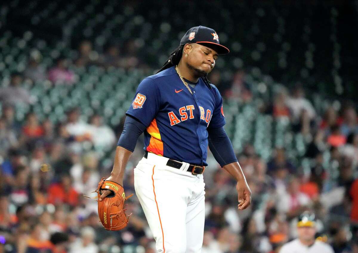 Astros' Framber Valdez sets MLB mark with 25th quality start in row