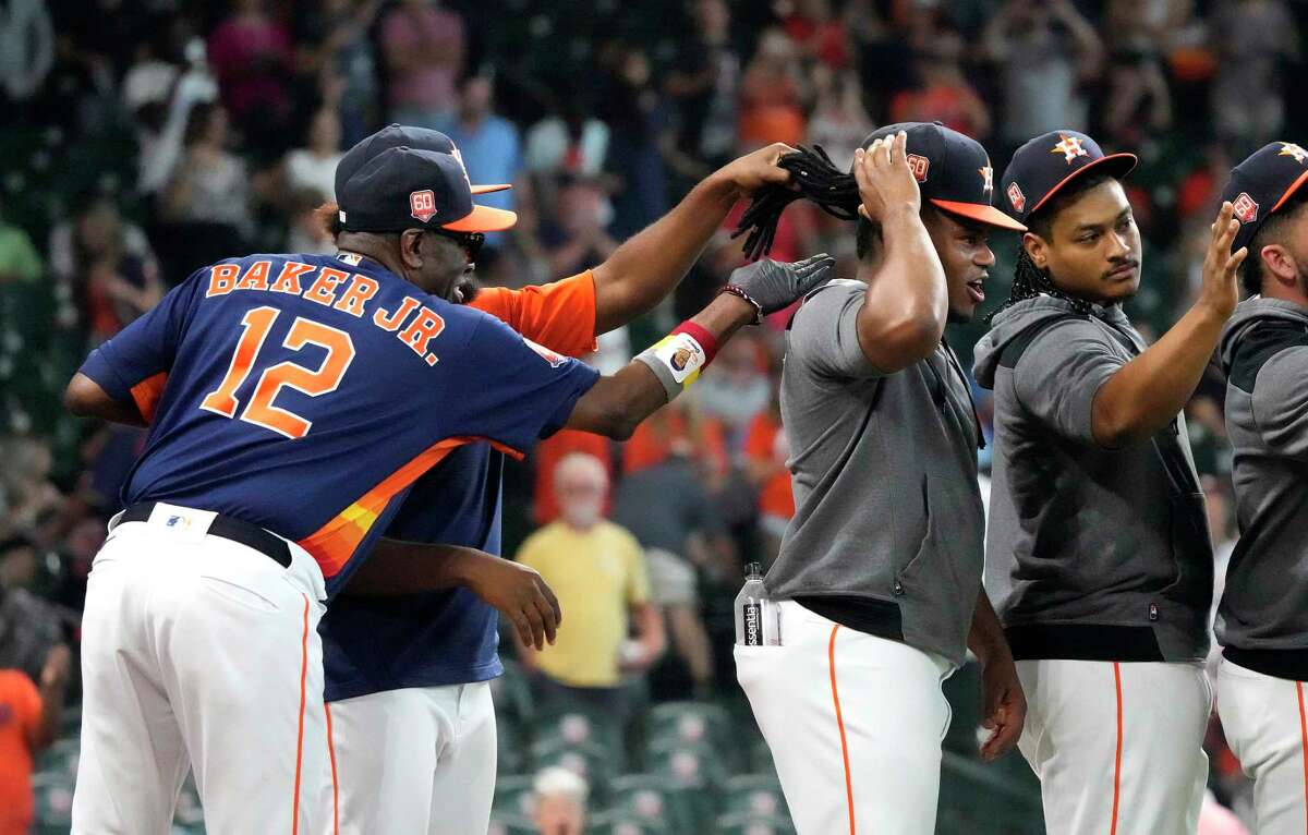 Astros' Framber Valdez sets MLB mark with 25th quality start in row