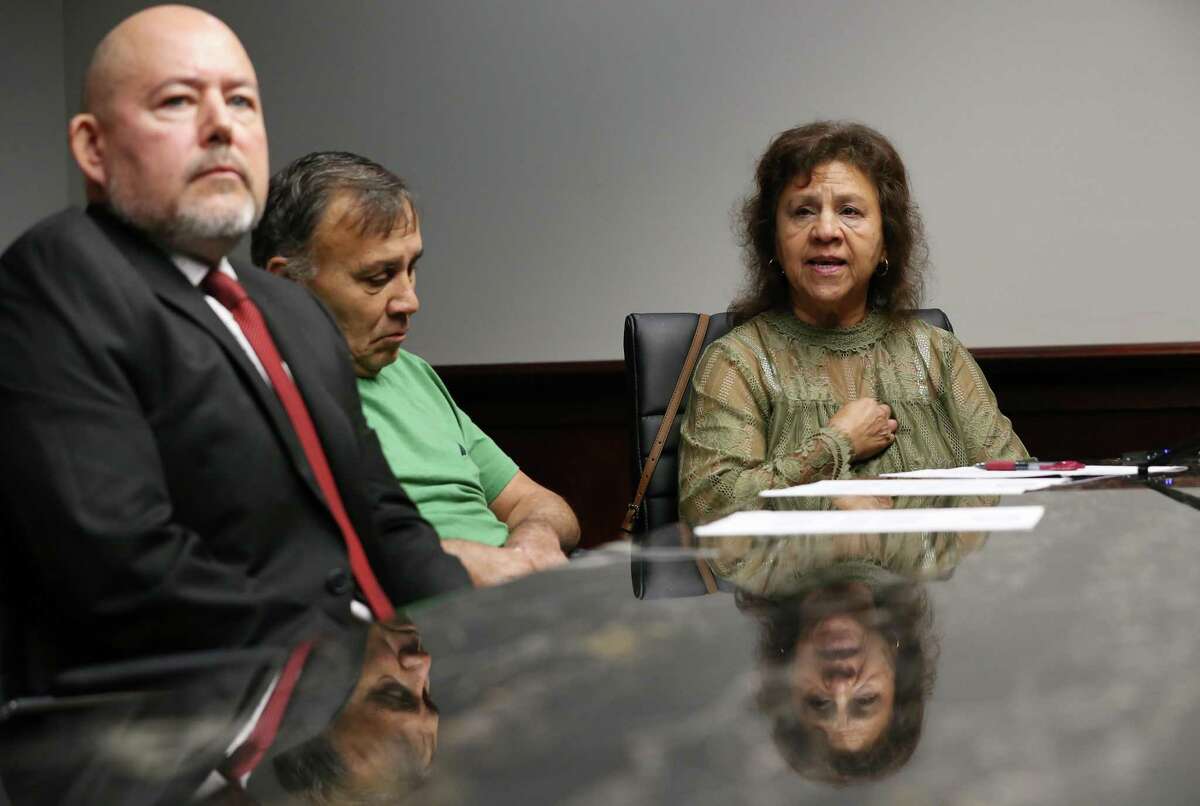 Anaqua Springs victims’ families blast Bexar County sheriff