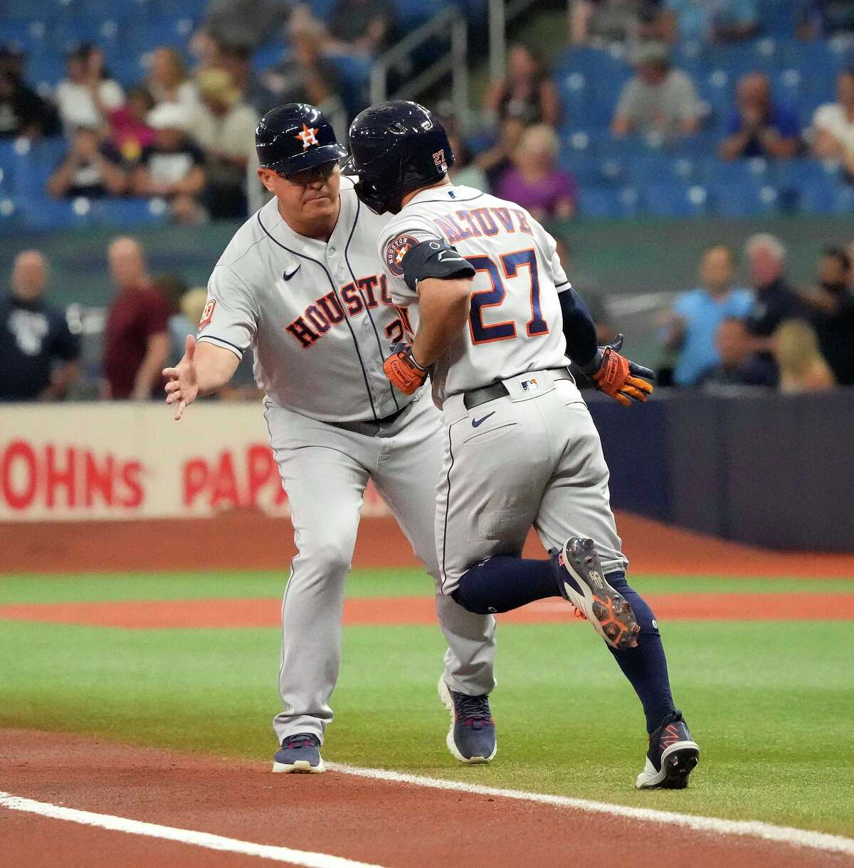 Houston Astros wrap up 5th AL West title in last 6 years