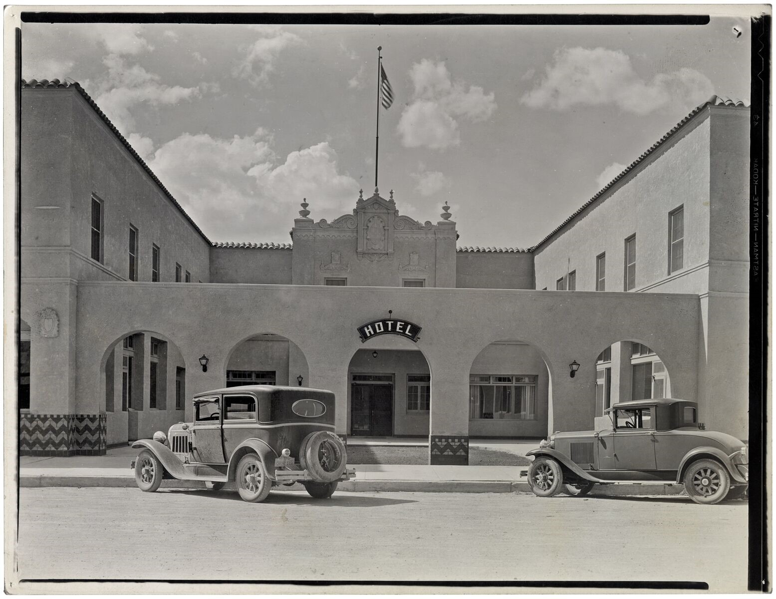 Marfa's Hotel Paisano famous for ghost sightings the paranormal