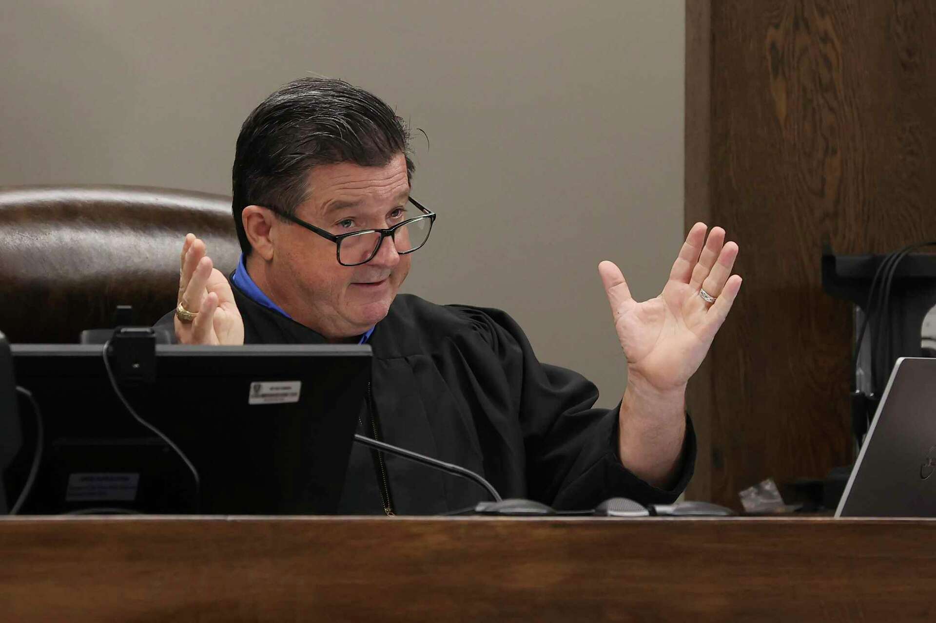 Graham Weston’s estranged wife asks judge to recuse himself