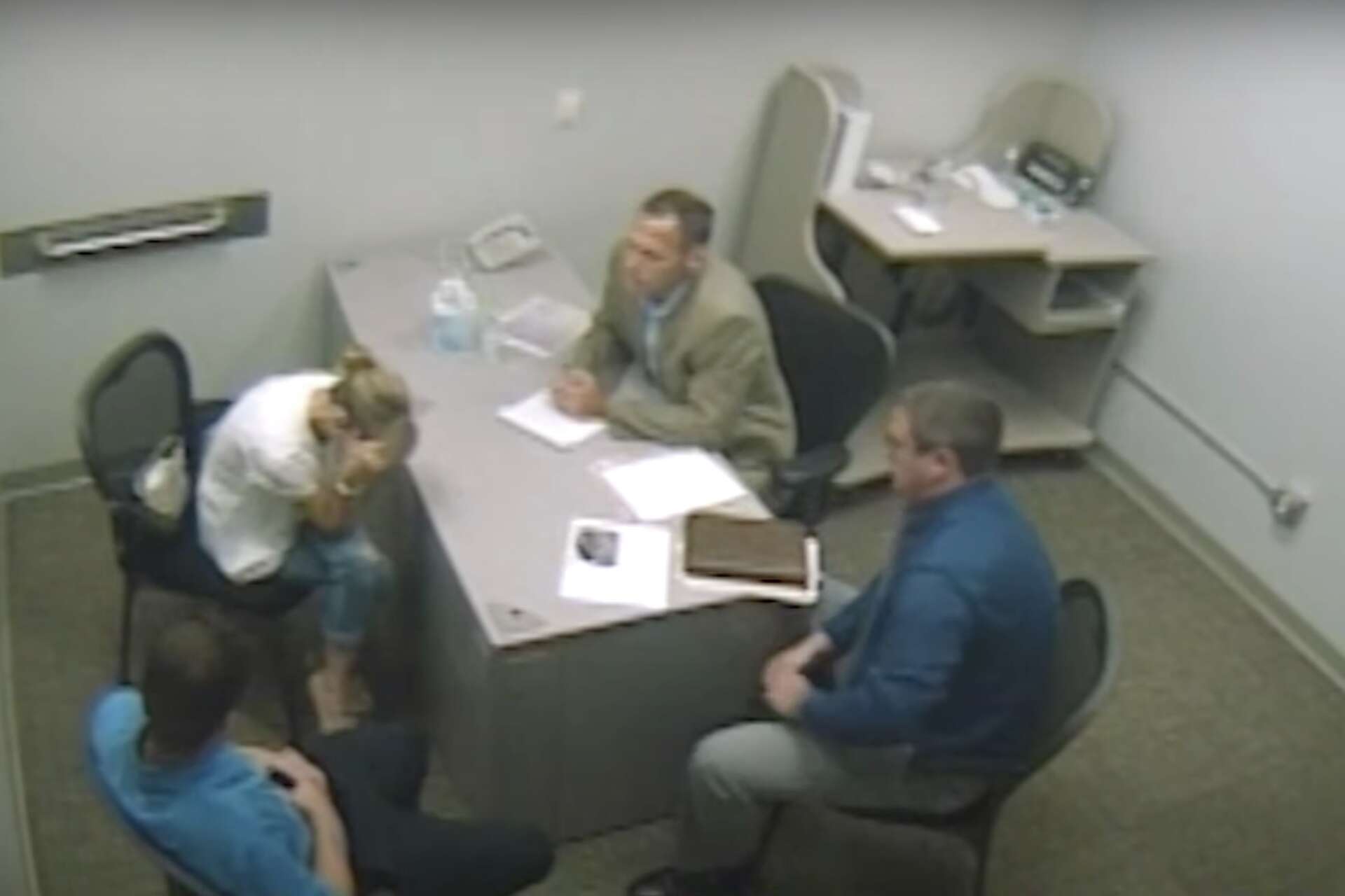 Sherri Papini interrogation video shows moment she knew she'd been caught