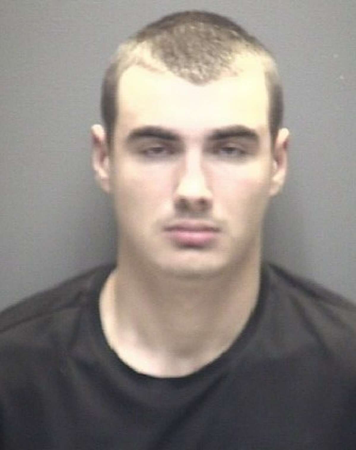 Friendswood man accused of killing father at their Friendswood home