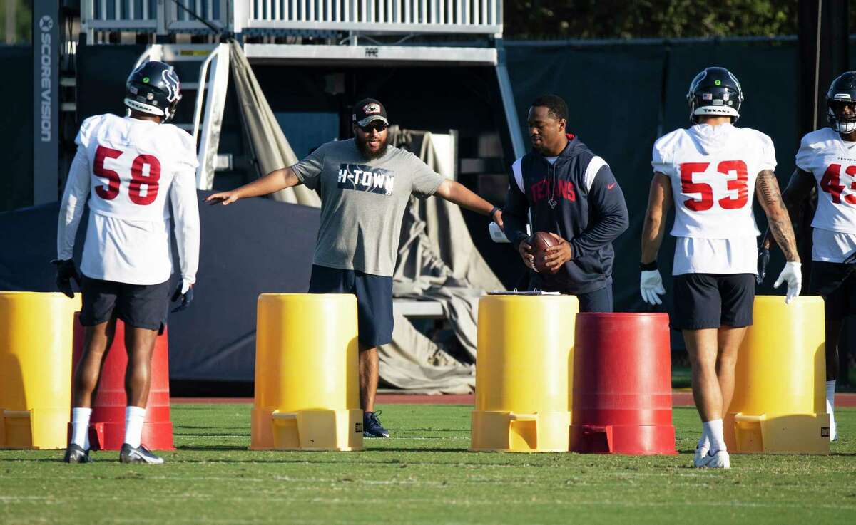 How Lovie Smith's youngest son, Miles Smith, became his right-hand man ...
