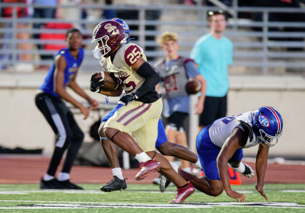Summer Creek Bulldogs blow out Beaumont West Brook Bruins