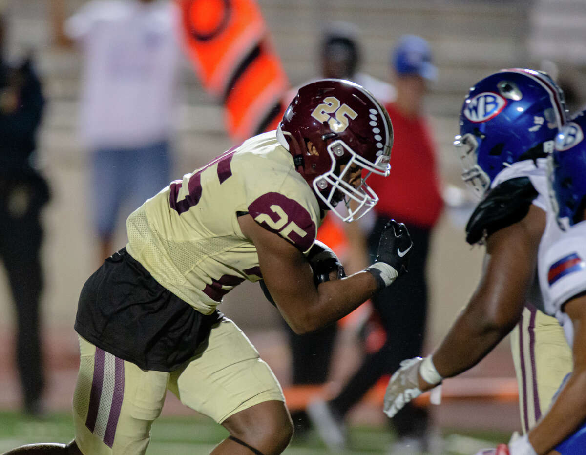 Summer Creek Bulldogs blow out Beaumont West Brook Bruins