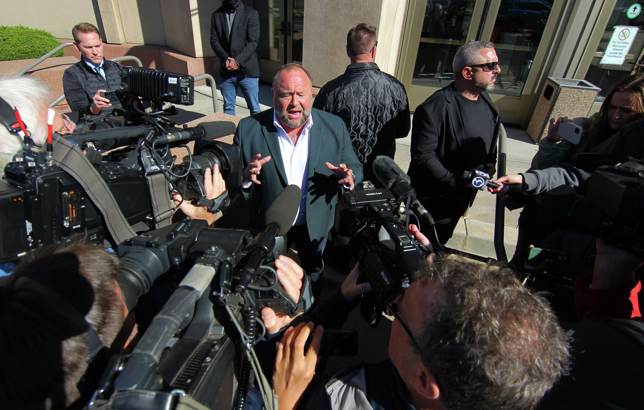 Alex Jones won't testify Friday in Sandy Hook damages trial in CT