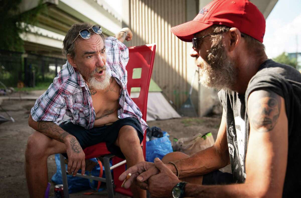 Houston friends move from encampment to quiet apartments