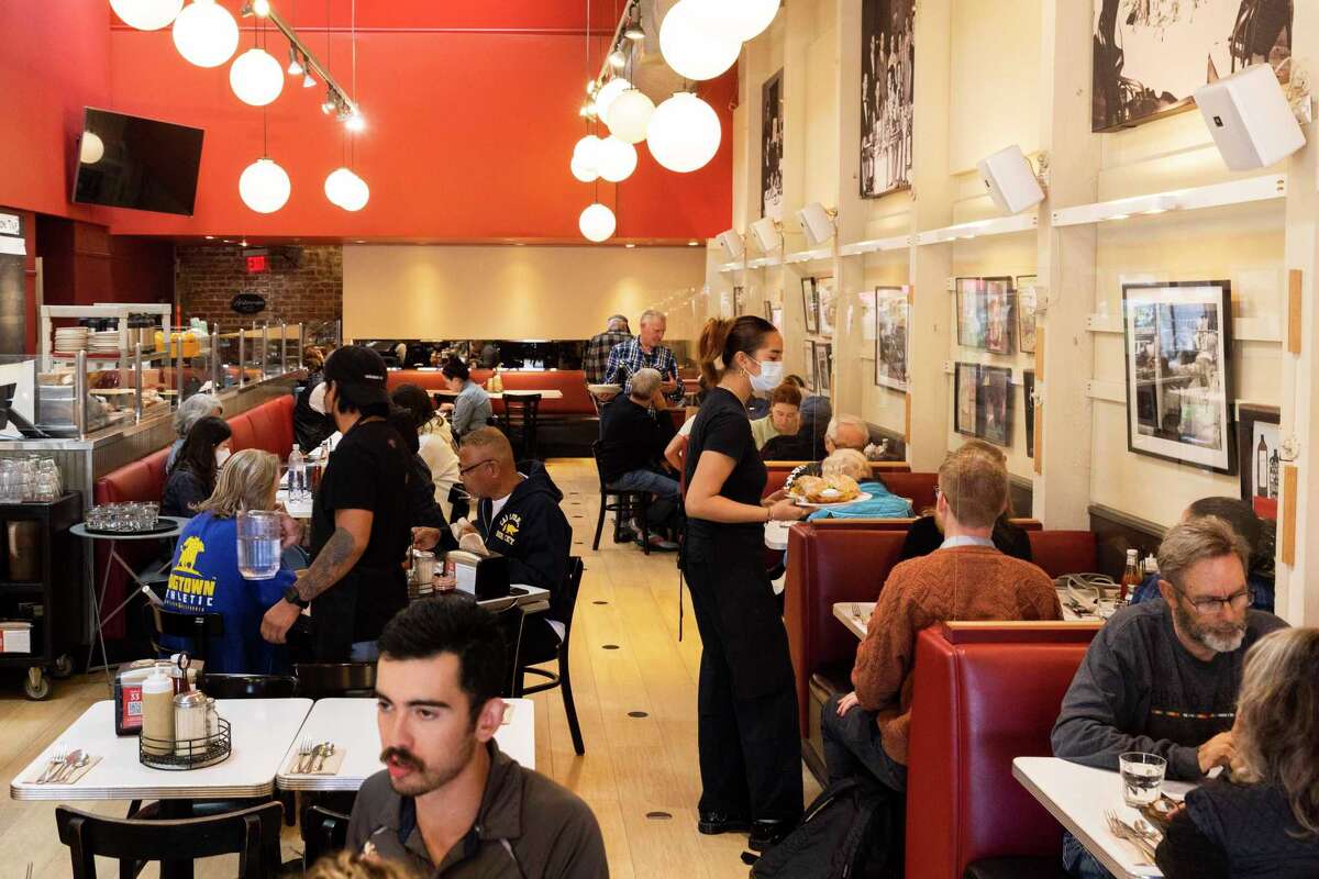 COVID is in a lull, again. Experts say it’s still a time of ‘trade-offs’