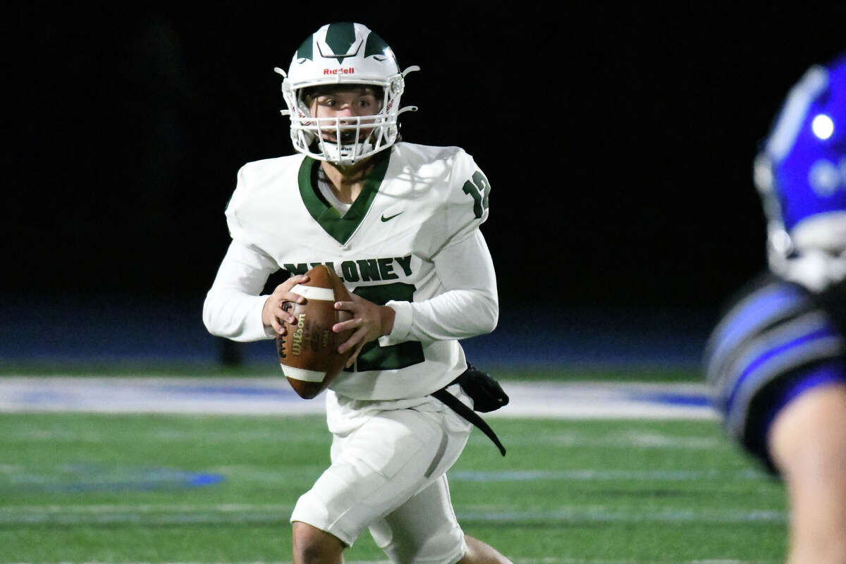 No. 5 ranked Maloney beats Darien on the road in CIAC football