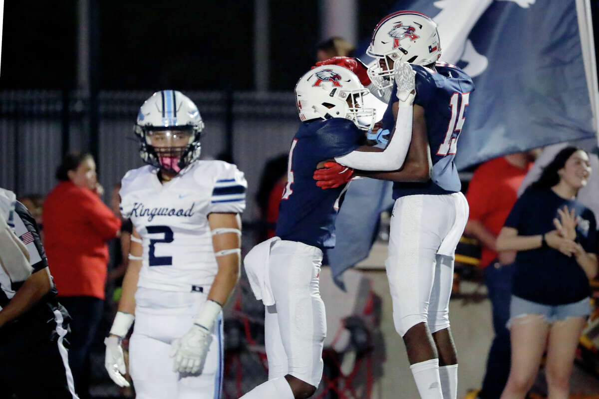 Atascocita Eagles earn shutout win over Kingwood Mustangs