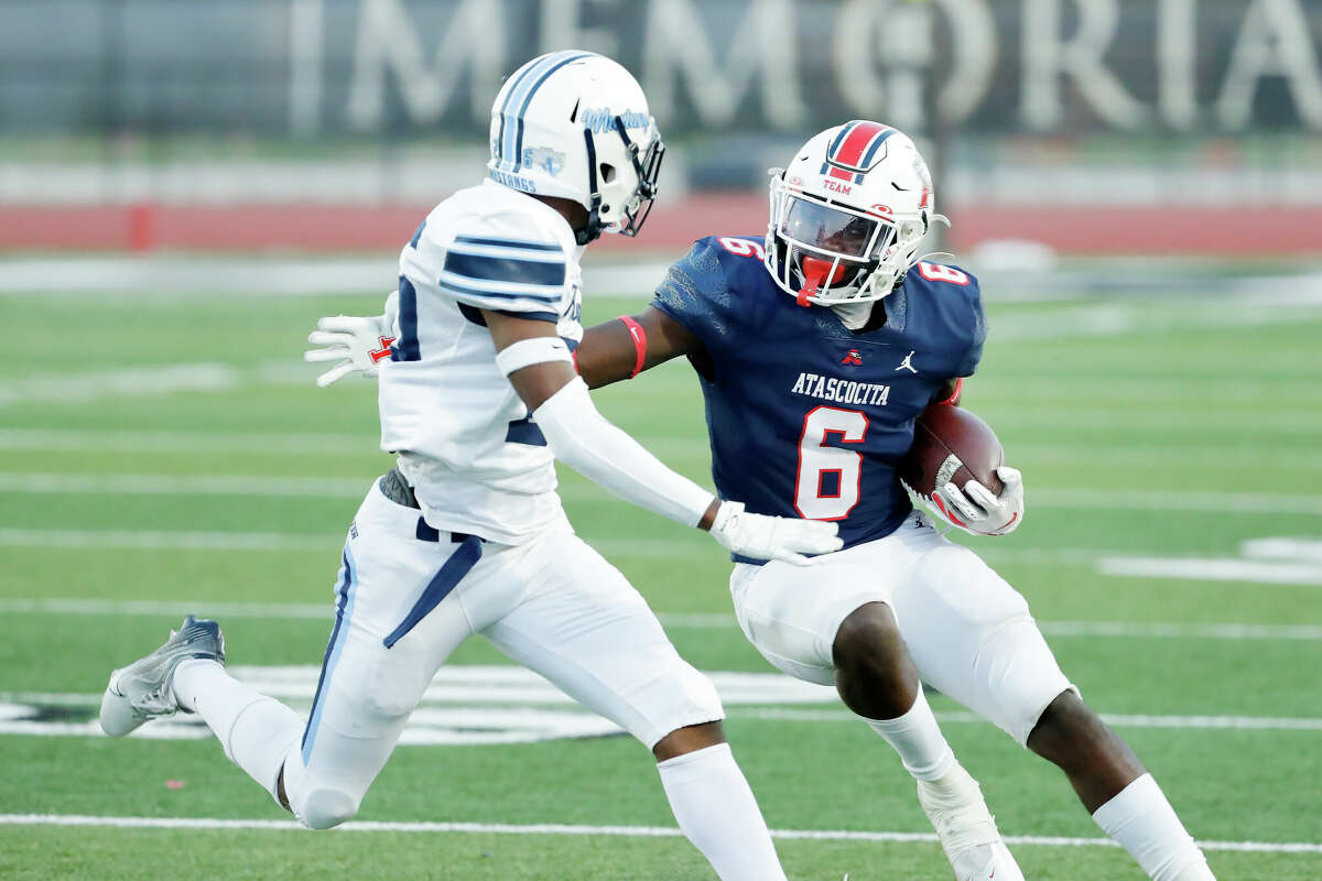 Atascocita Eagles earn shutout win over Kingwood Mustangs