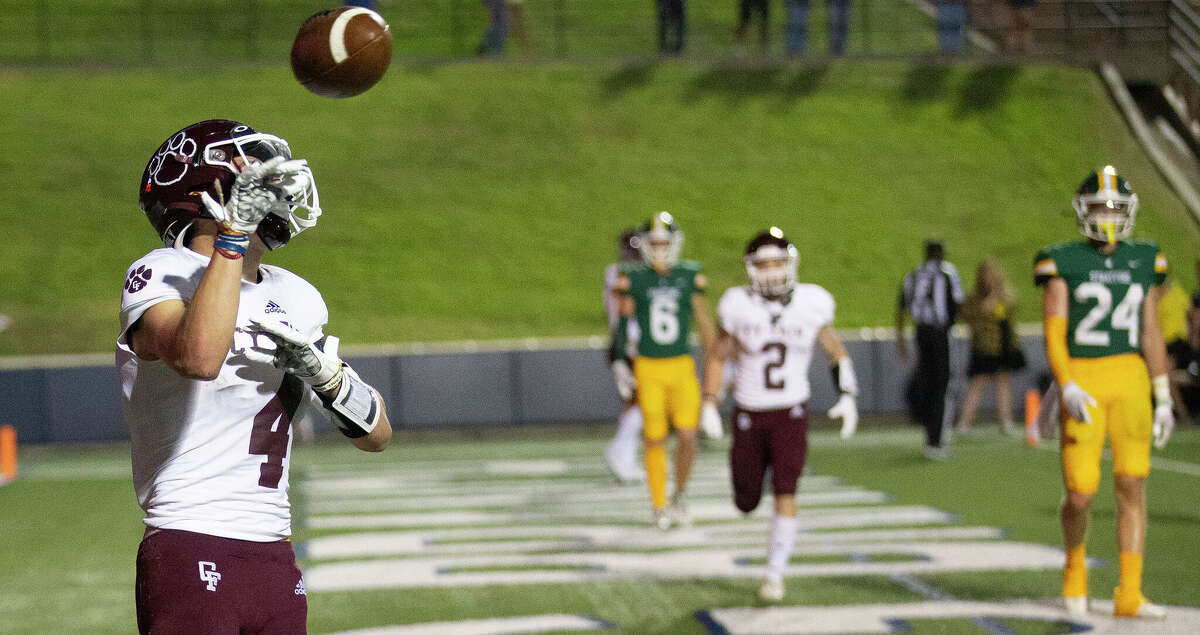 Cy-Fair Bobcats surge past Stratford Spartans