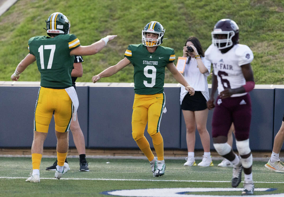 Cy-Fair Bobcats surge past Stratford Spartans