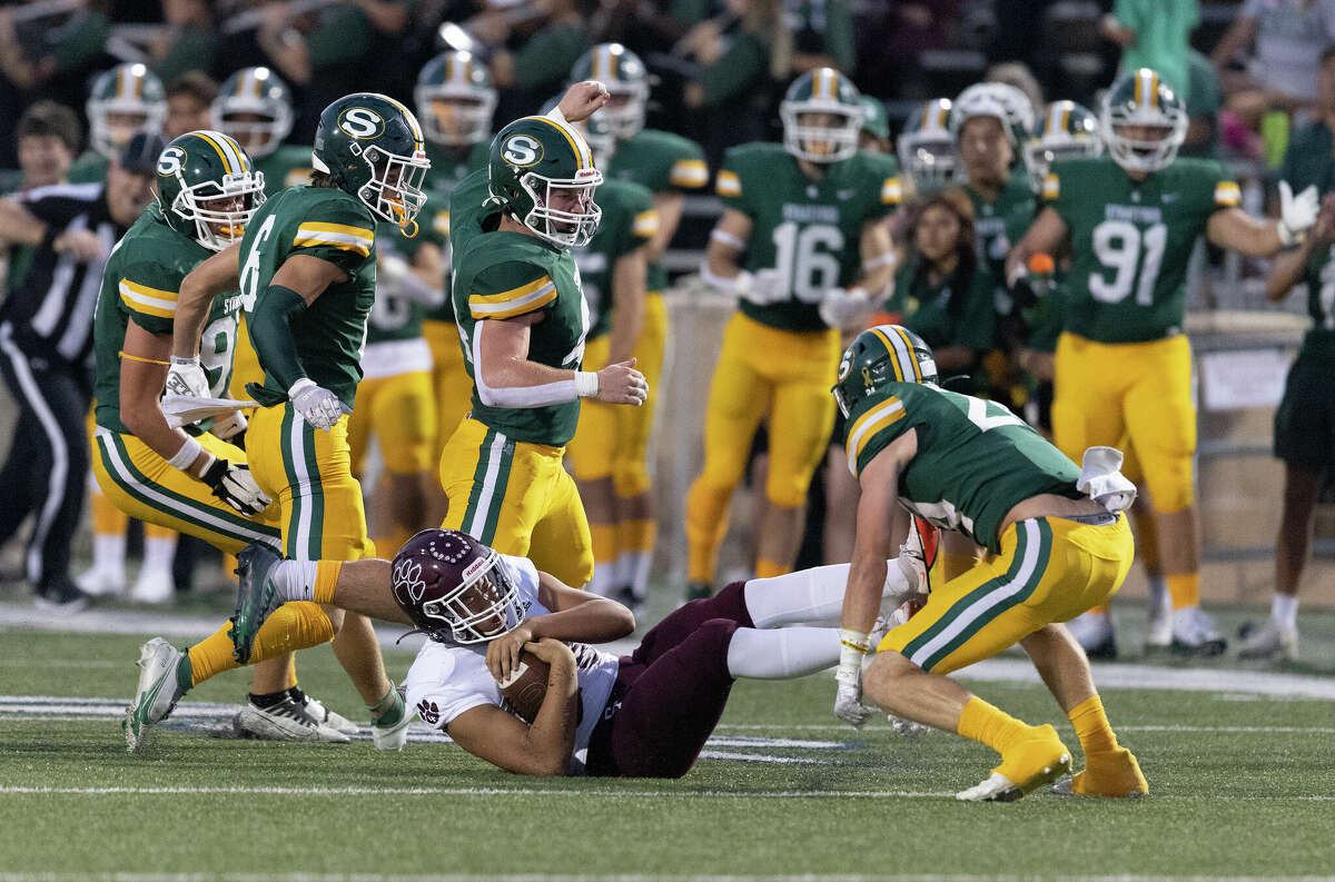 Cy-Fair Bobcats surge past Stratford Spartans