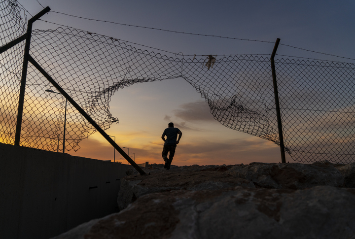 Commentary: Joe Guzzardi — Clinton’s post-1994 midterm immigration ...