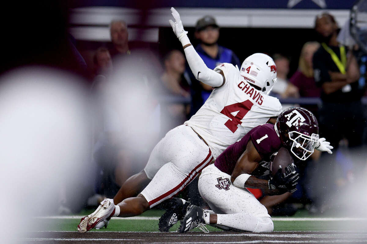 No. 23 Texas A&M Aggies upset No. 10 Arkansas Razorbacks