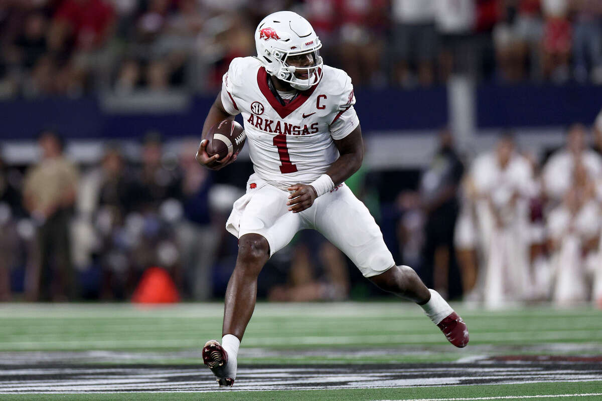 No. 23 Texas A&M Aggies upset No. 10 Arkansas Razorbacks