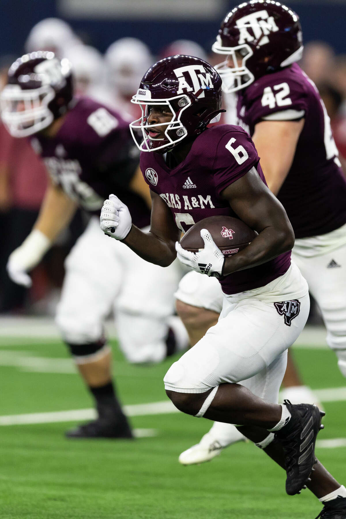 No. 23 Texas A&M Aggies upset No. 10 Arkansas Razorbacks