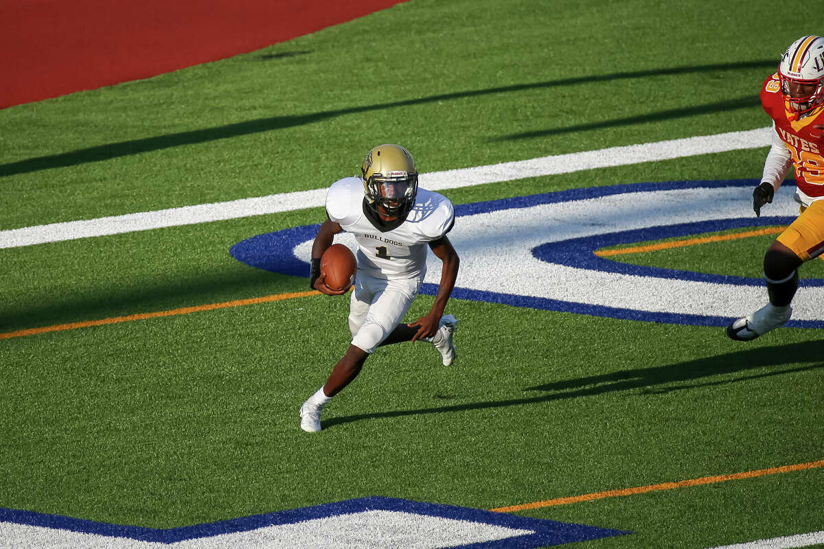 Yates Lions defeat North Forest Bulldogs for first win