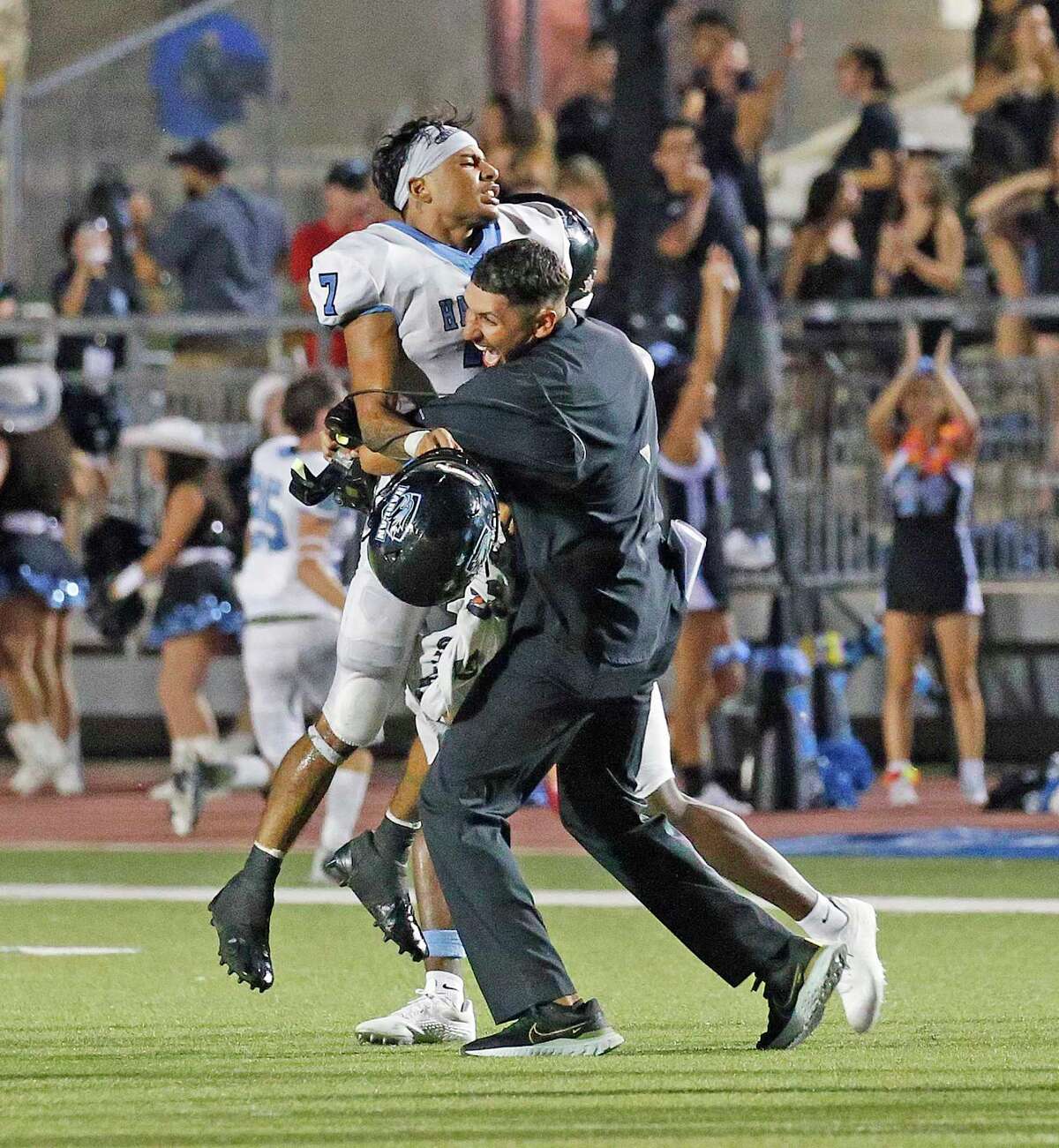 High school football: Harlan 59, Warren 52 (OT)