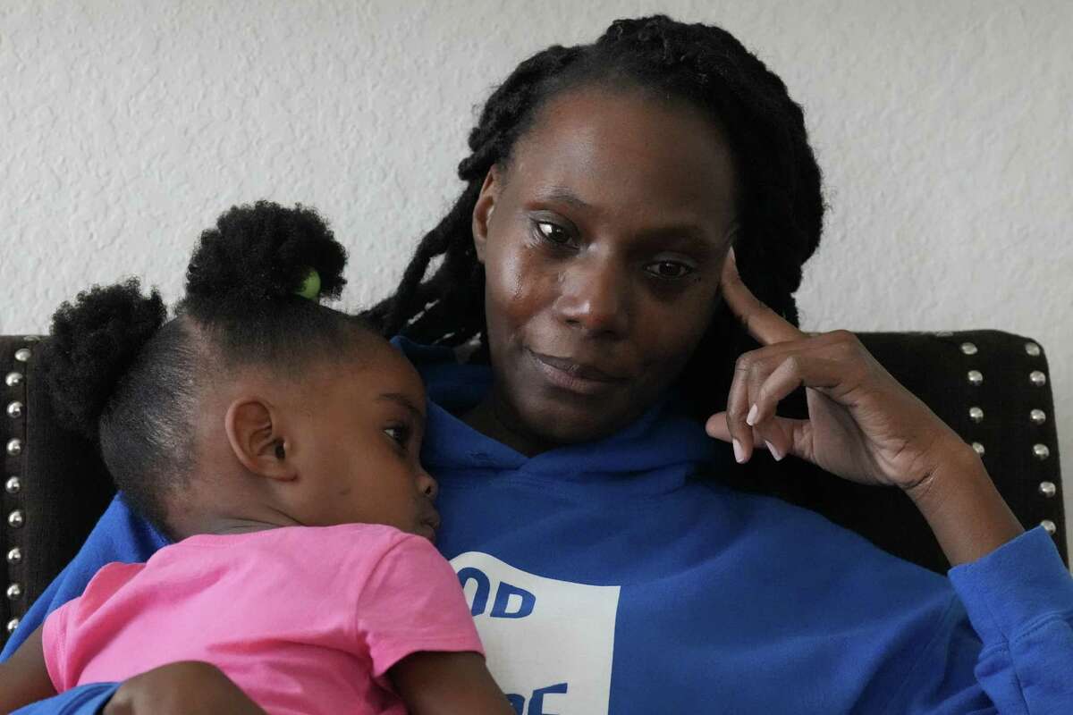 Fatal shooting leaves Houston grandmother with twins to raise