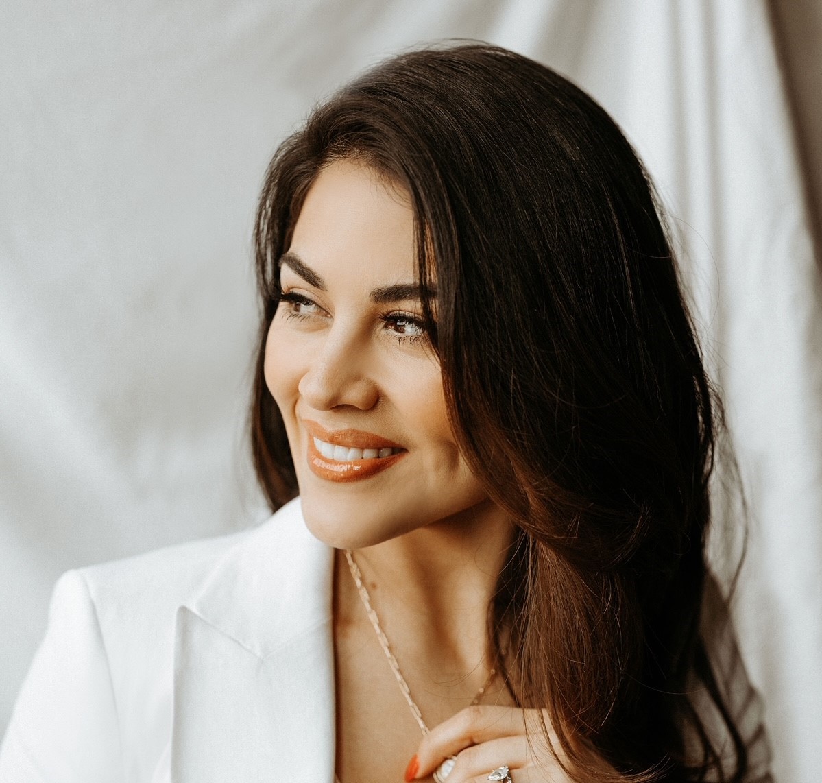 KENS 5 traffic anchor Alanna Sarabia welcomes baby girl