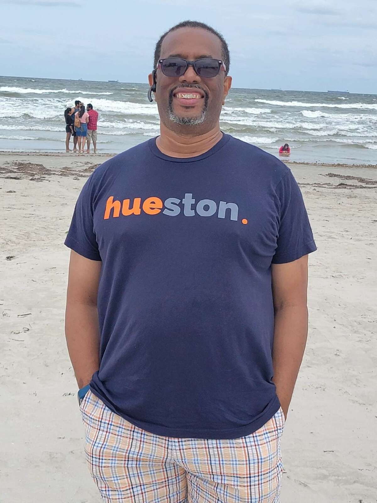 After gaining weight during COVID-19, this Houston man started walking ...
