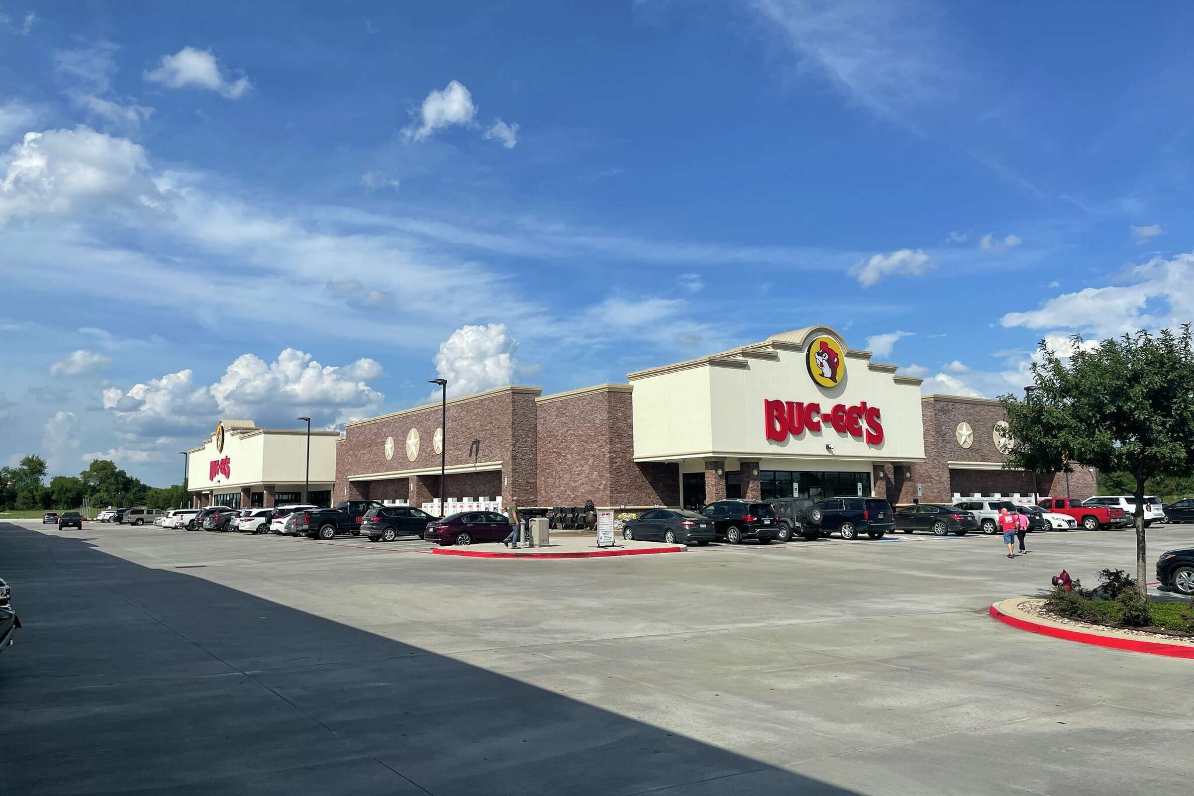 I Visited All The Buc Ees Locations In Texas In 4 Days