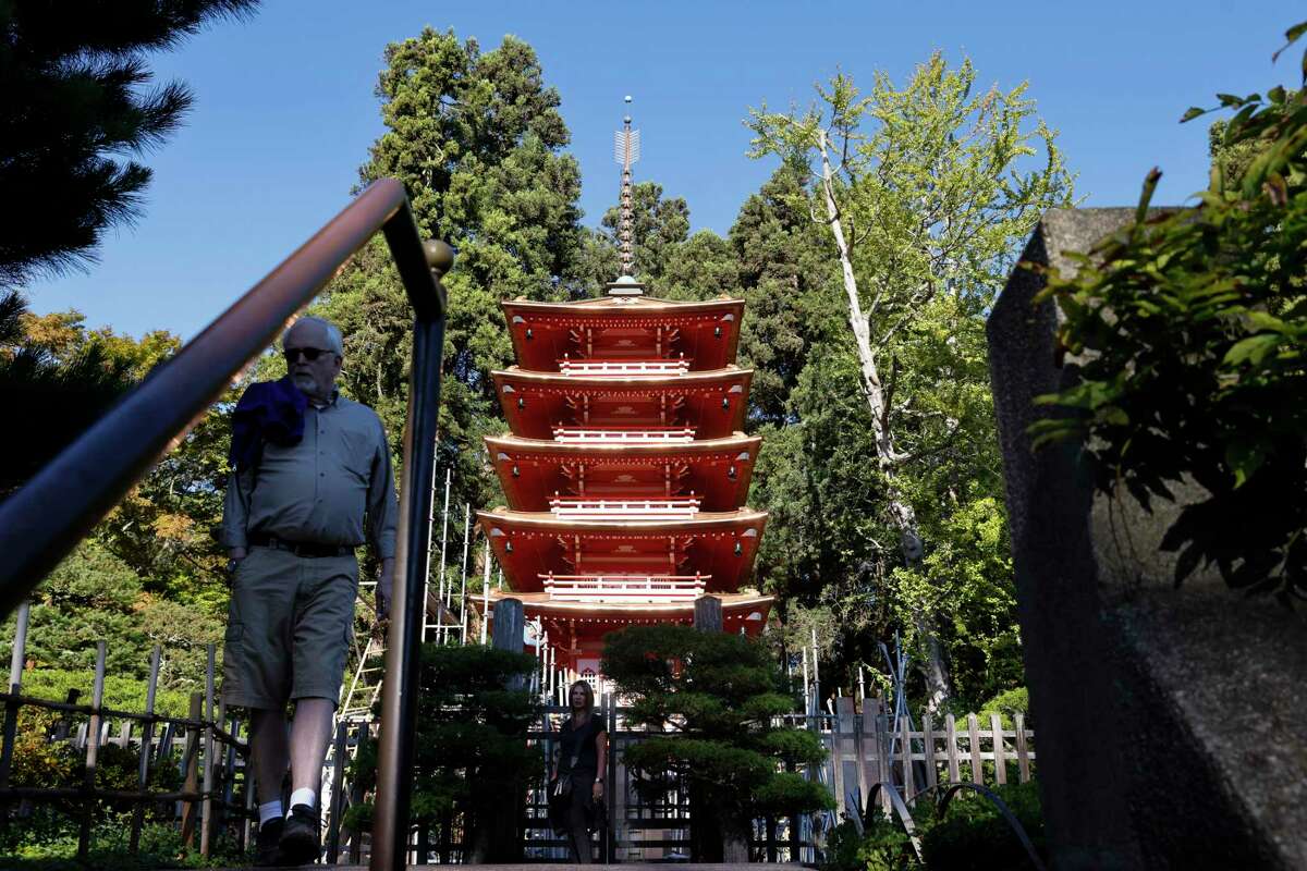 San Francisco’s Japanese Tea Garden pagoda unveiled after its first ...