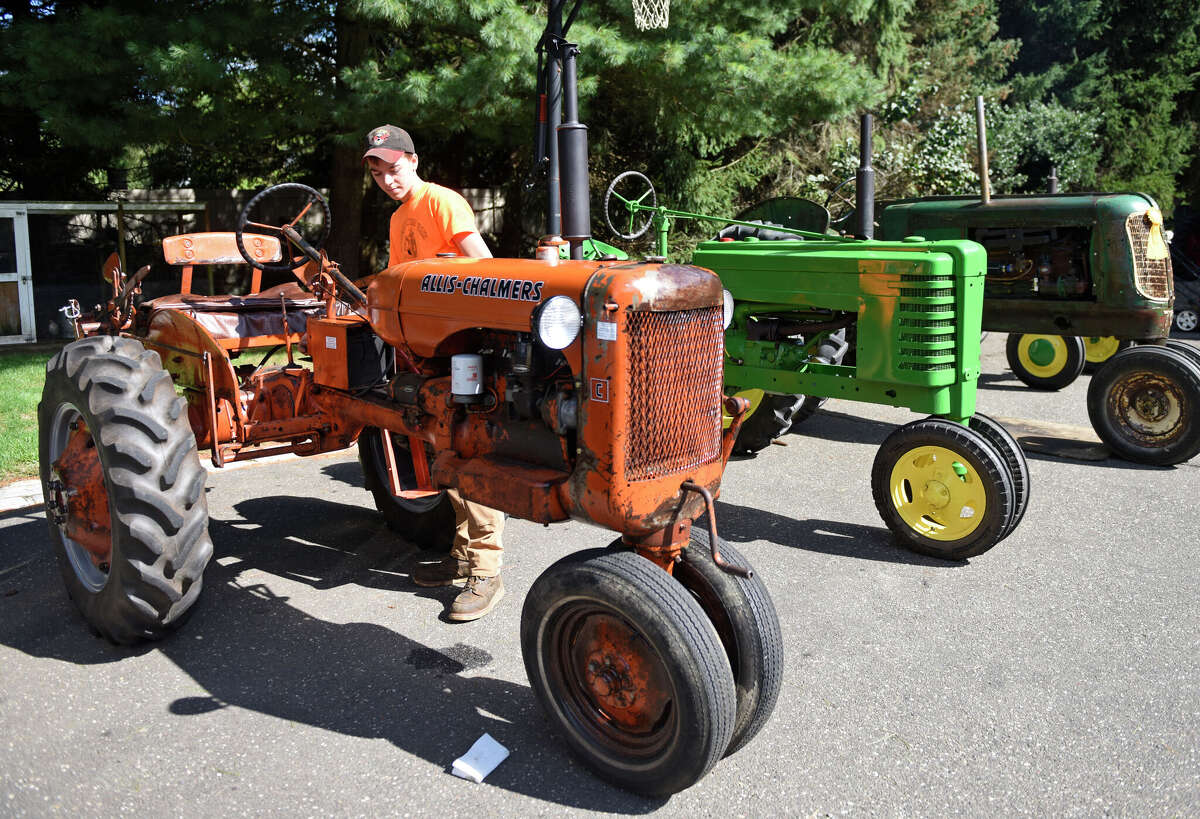 Greenwich teen's love to fix tractors made him a TikTok star