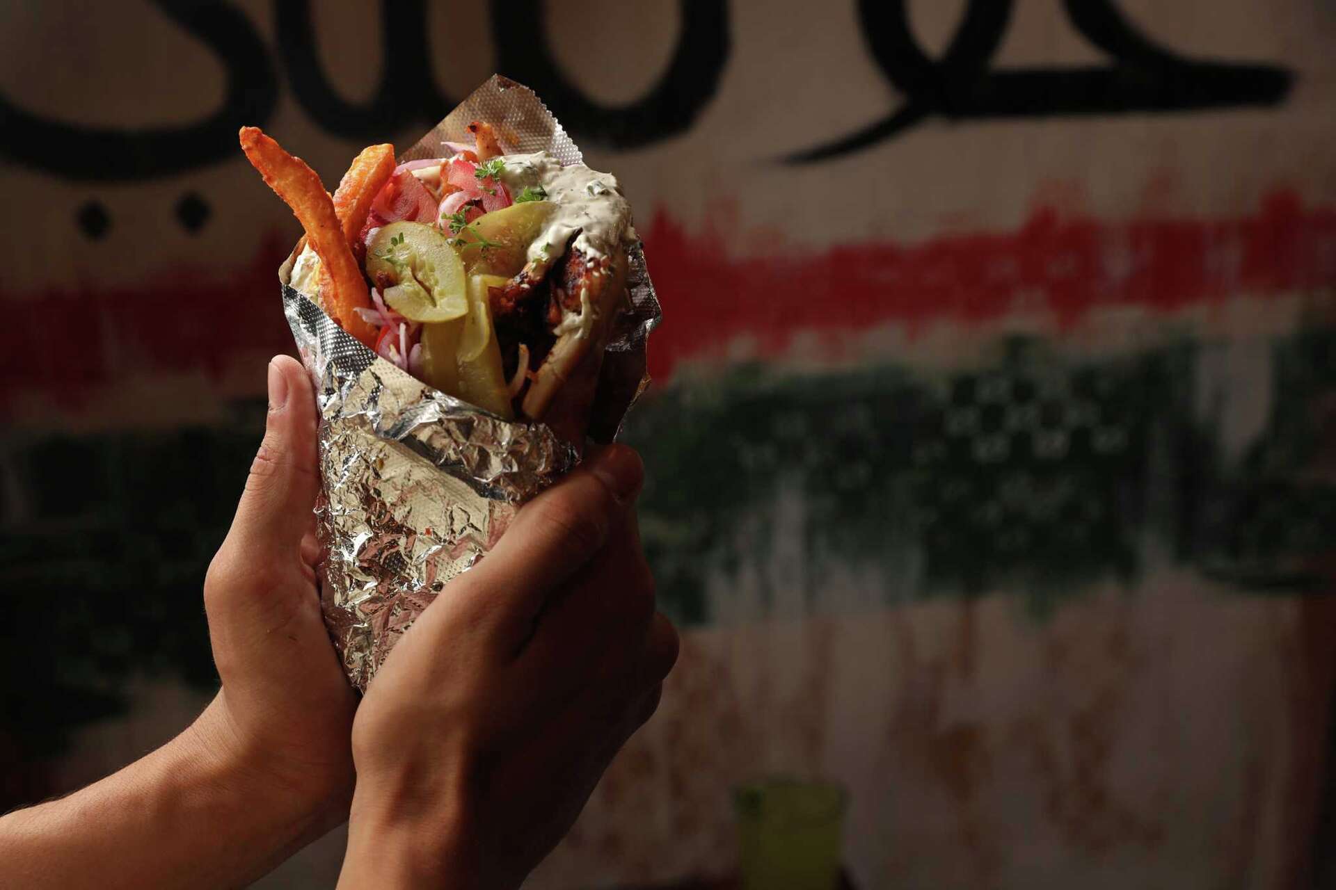 Where to get food near SFO during the airport restaurant strike