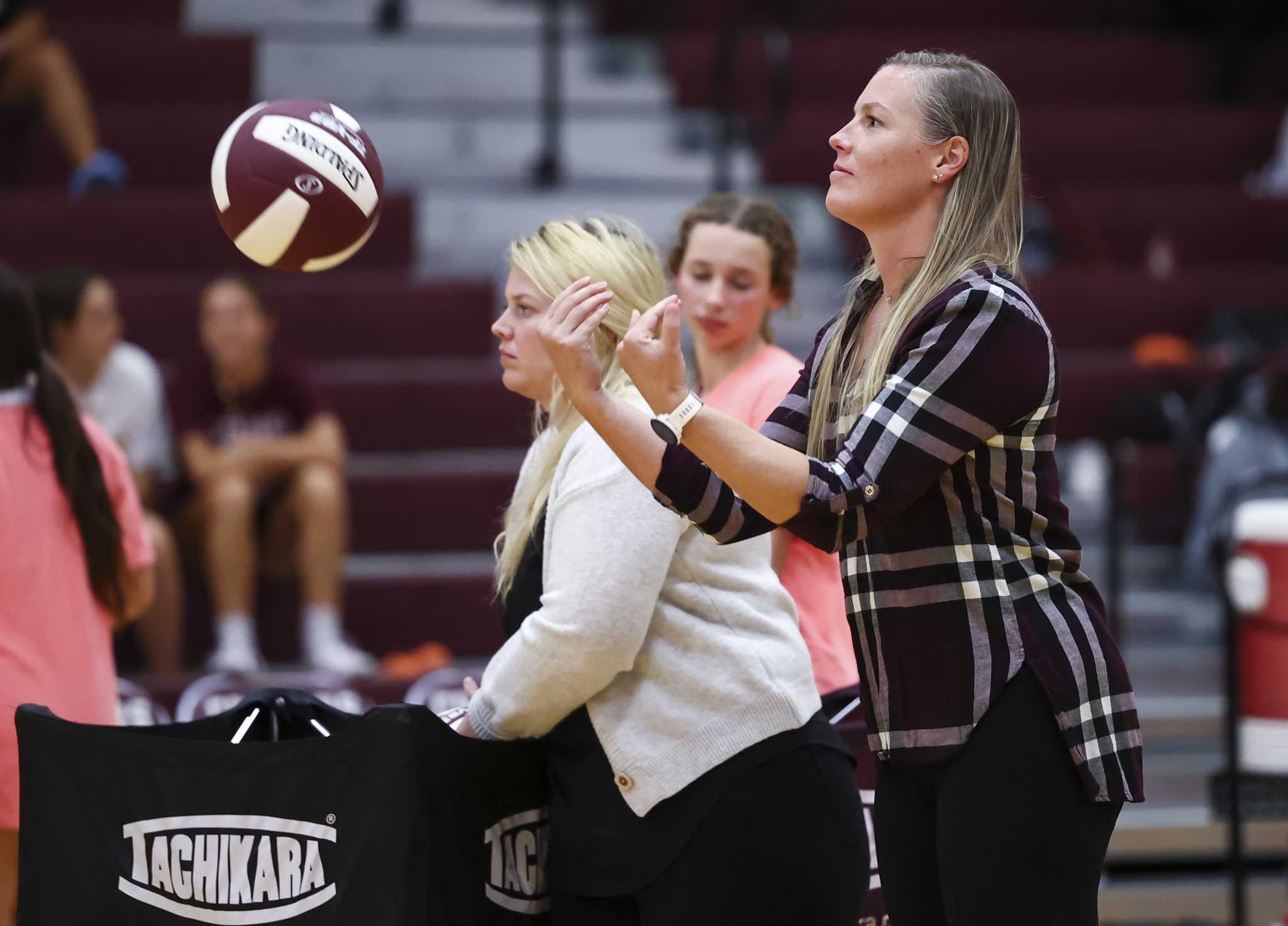 High school volleyball: Cinco Ranch sweeps Cypress Ranch